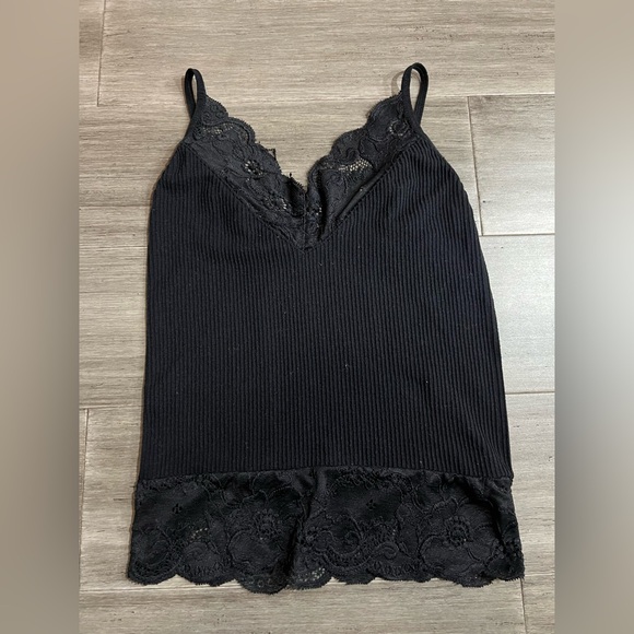 Active Basic | Tops | Active Basics Lace Trim Top | Poshmark